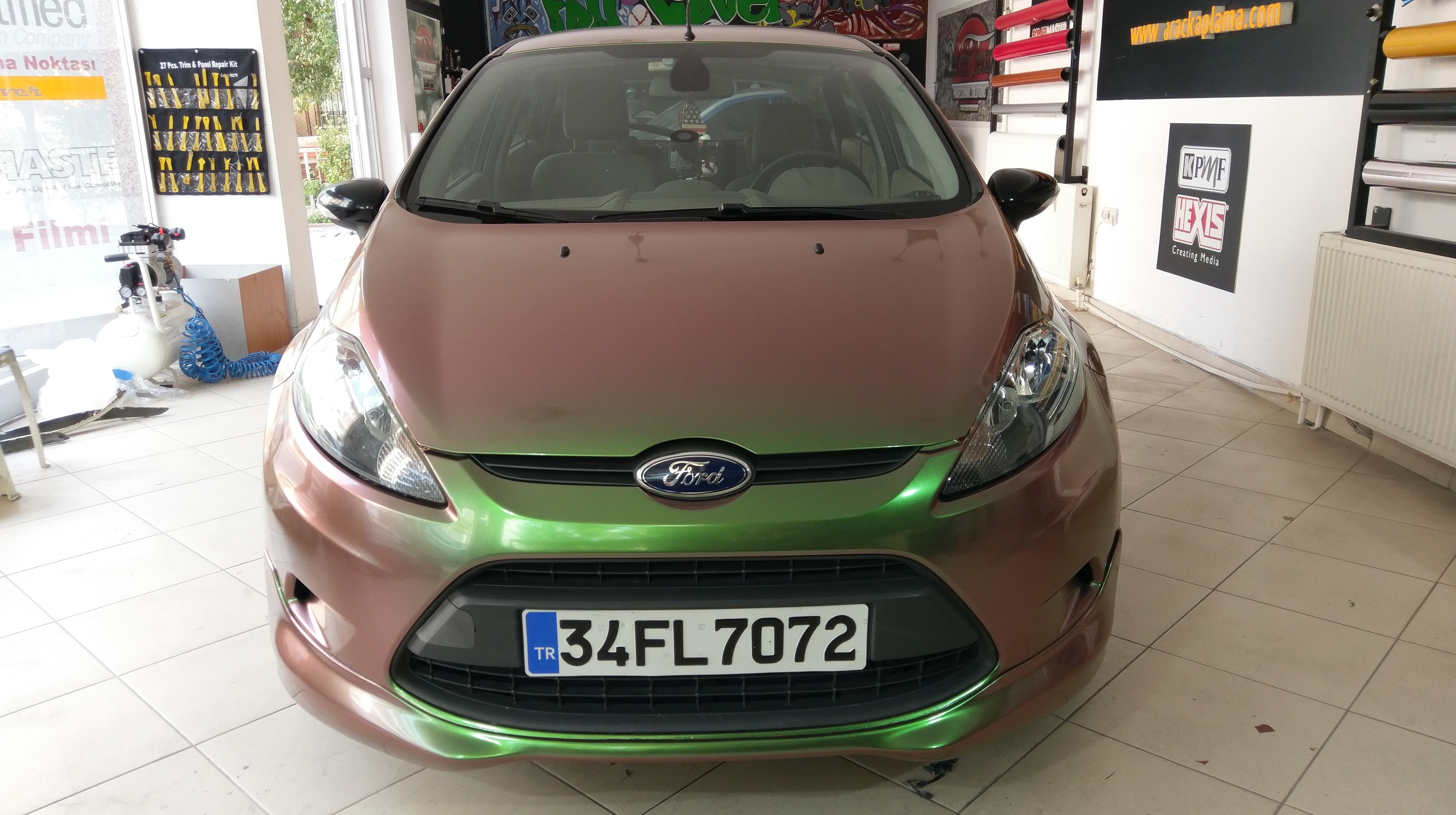Ford fiesta shift effect araç kaplama – Foil Cover – Araç Kaplama ...